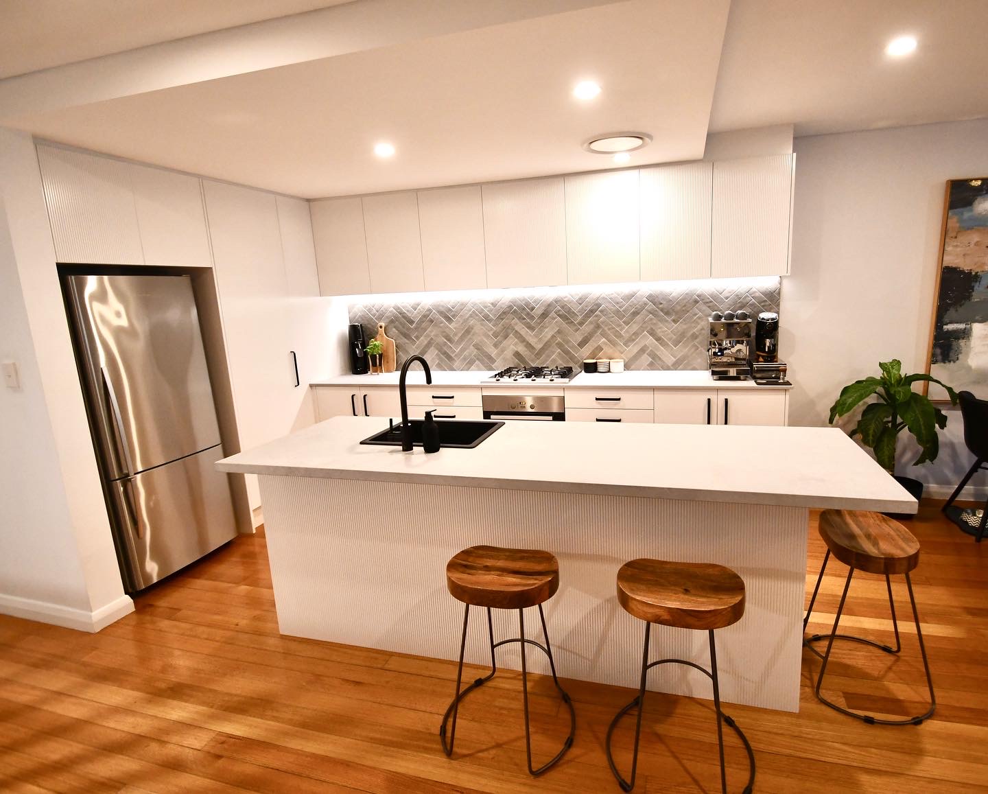 Modern Polyurethane Kitchens | CDK