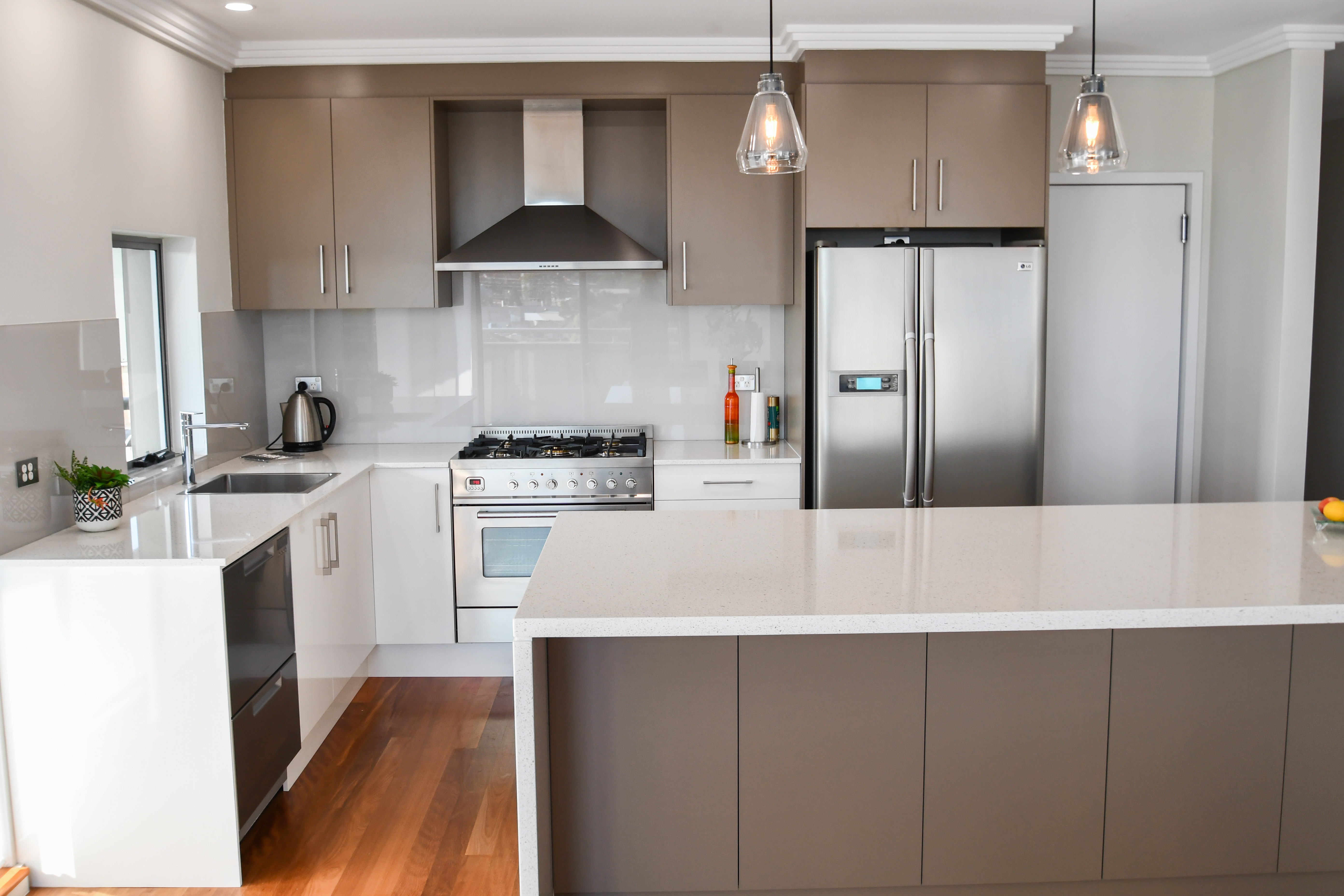 Practical Laminate Kitchens | CDK